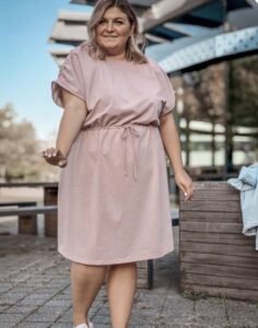 50 Trendy Hip Clothes for 50 Year Old Woman - Plus Size Women Fashion
