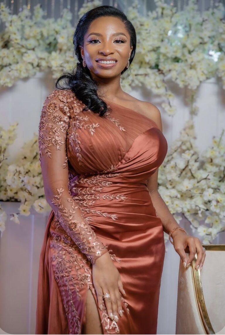30 Sexy Prom Dresses for Black Girls 2026- African American Formal Dress