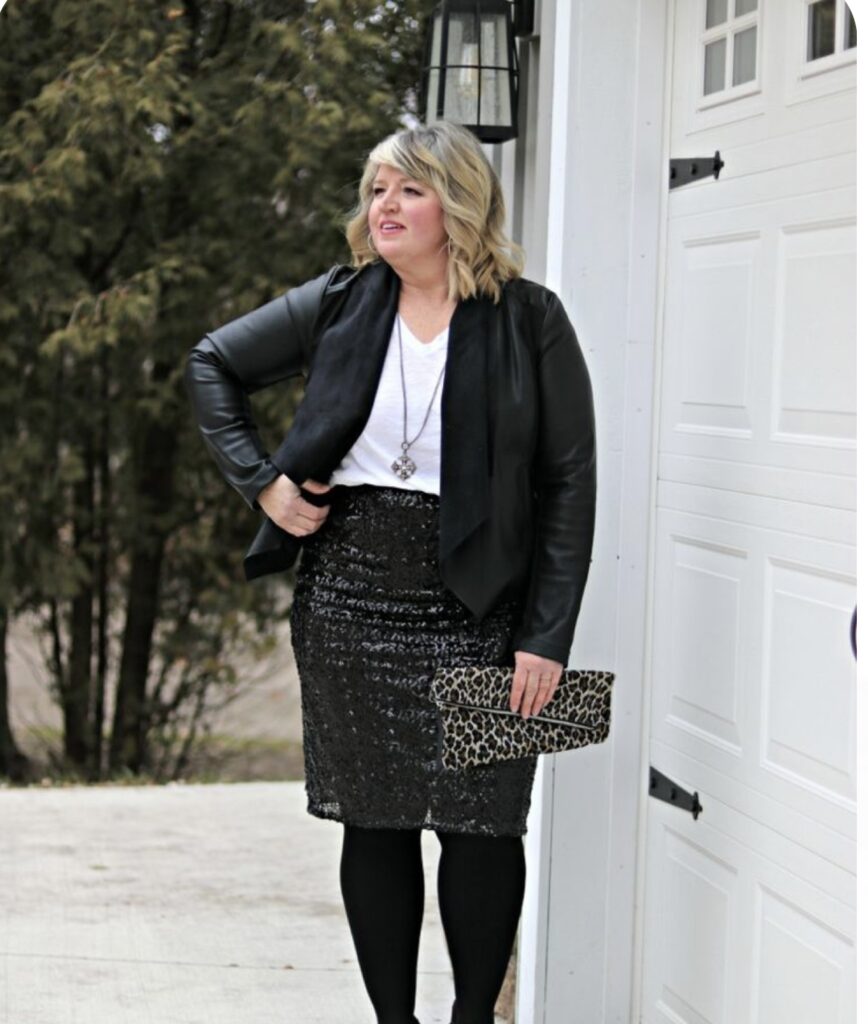 50 Trendy Hip Clothes for 50 Year Old Woman - Plus Size Women Fashion