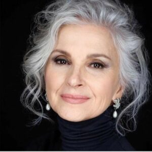 Best Makeup for 60 & 65 years Old Women - Plus Size Women Fashion