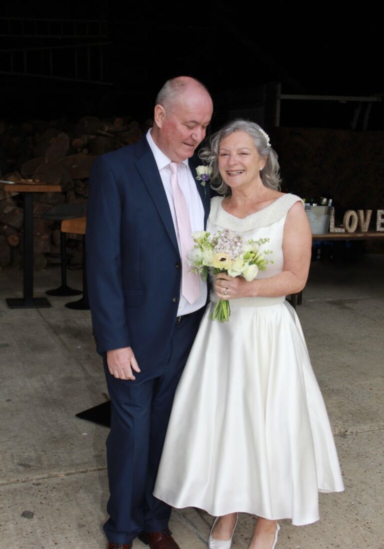 50 Decent Wedding Dresses for Older Brides Over 60 - Plus Size Women ...