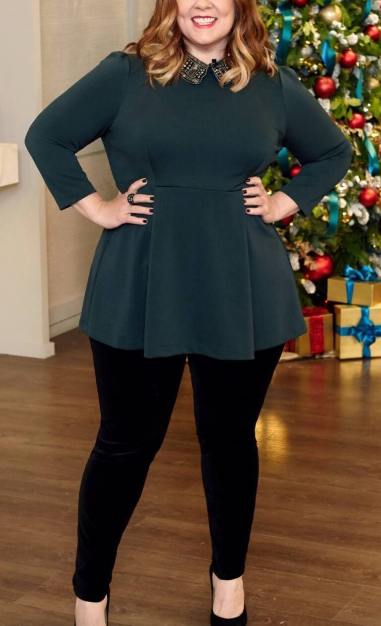 40+ Sexy Plus Size Christmas Party Dresses 2023 - Plus Size Women Fashion